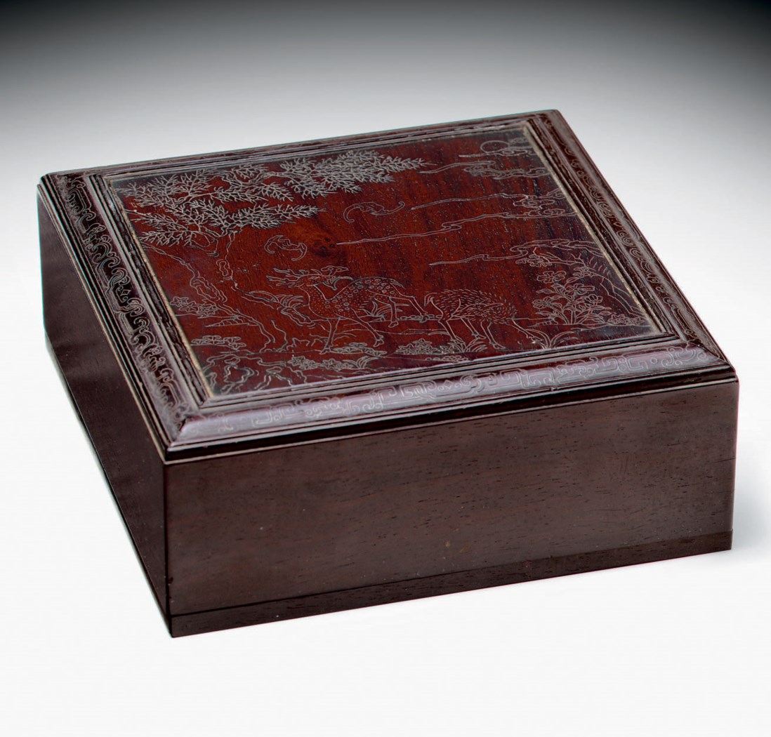 A RARE SILVER-INLAID ZITAN BOX AND COVER , 18TH CENTURY | Christie's