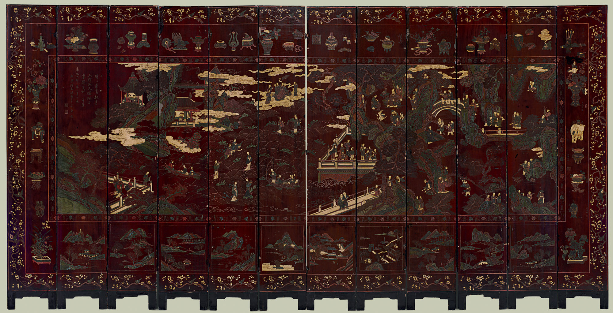 A TWELVE-PANEL COROMANDEL LACQUER SCREEN