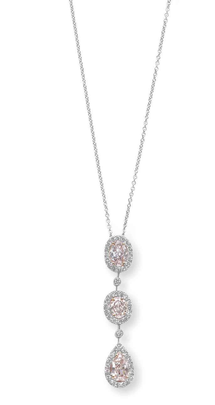 A PAIR OF SUPERB DIAMOND EAR PENDANTS | Christie's