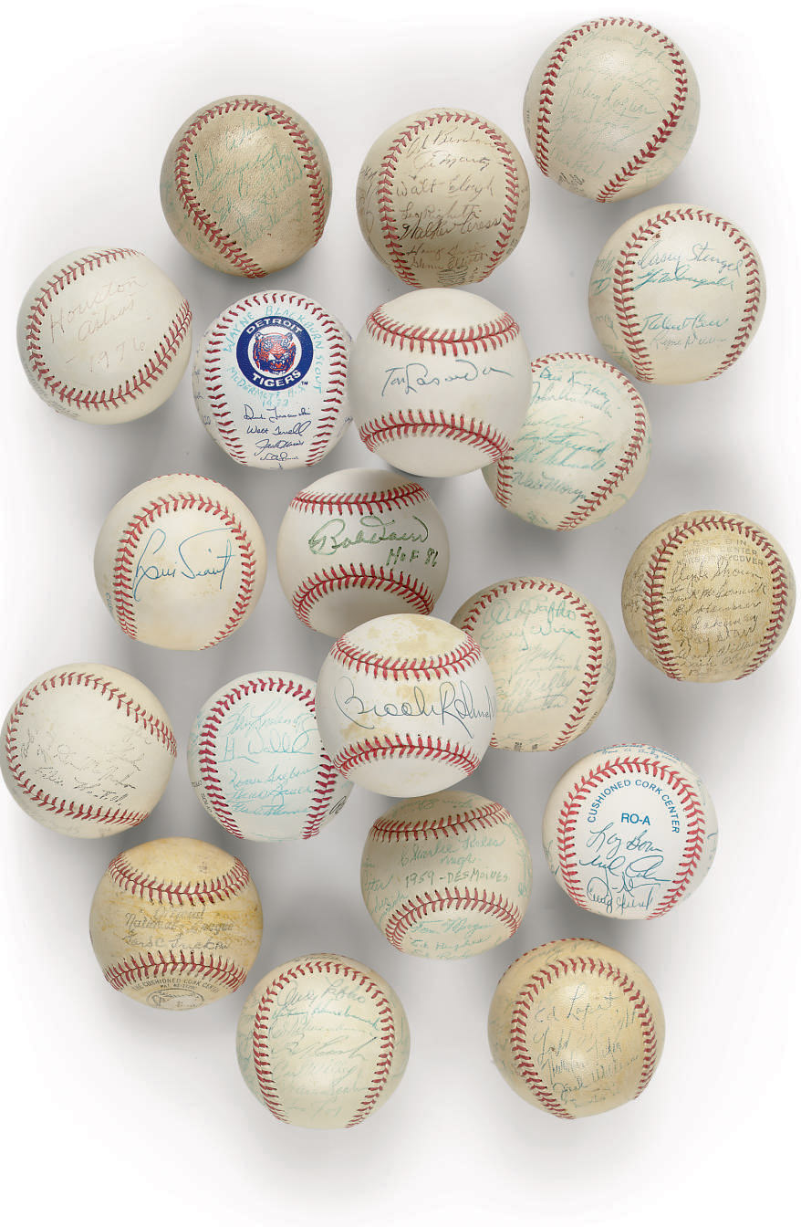 A COLLECTION OF SIGNED BASEBALLS