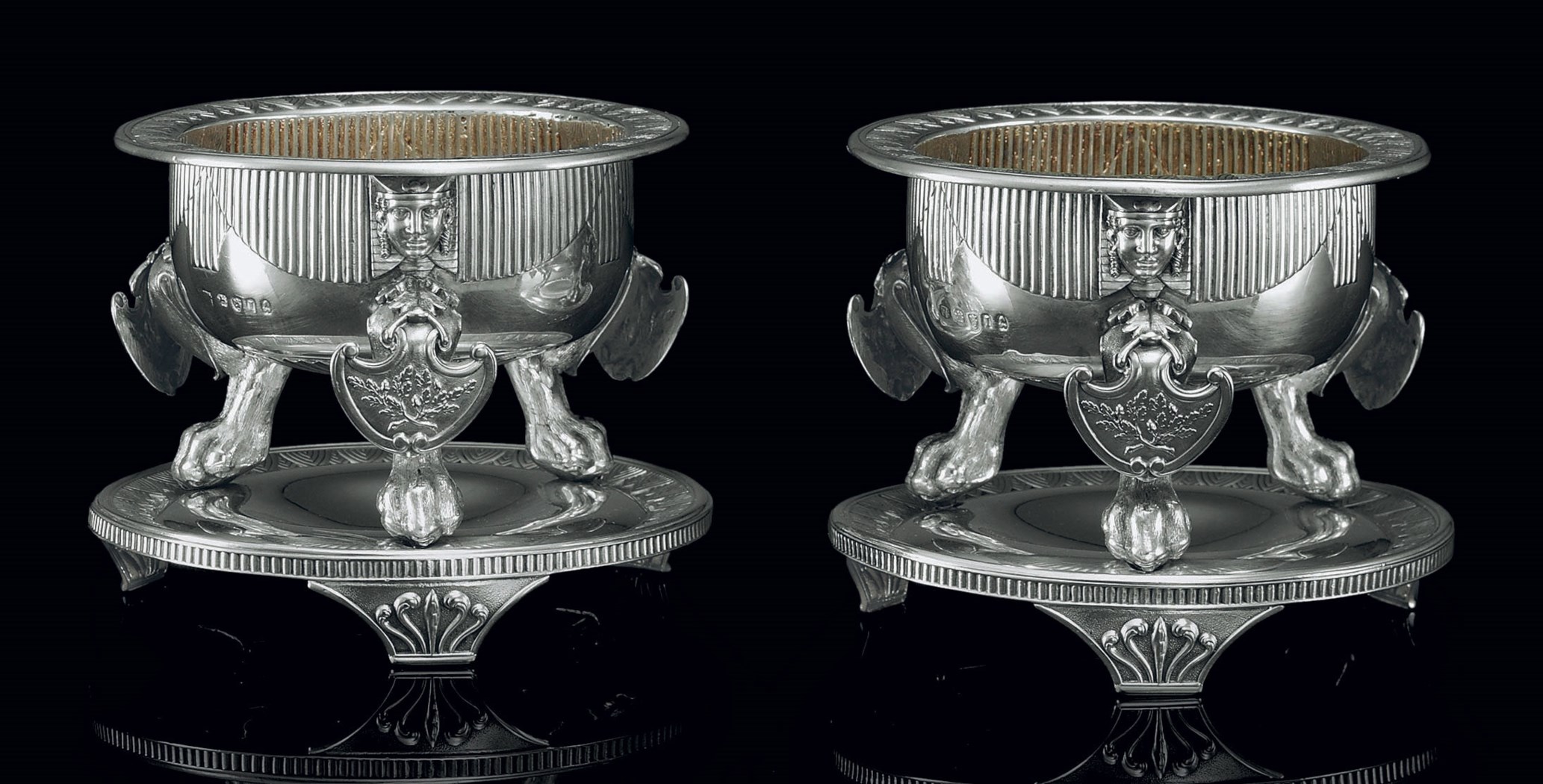 A PAIR OF GEORGE III SILVER SALT CELLARS , MARK OF DIGBY SCOTT AND ...