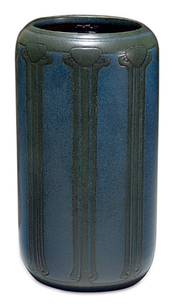MARBLEHEAD POTTERY , A GLAZED EARTHENWARE VASE, CIRCA 1910-20 | Christie's
