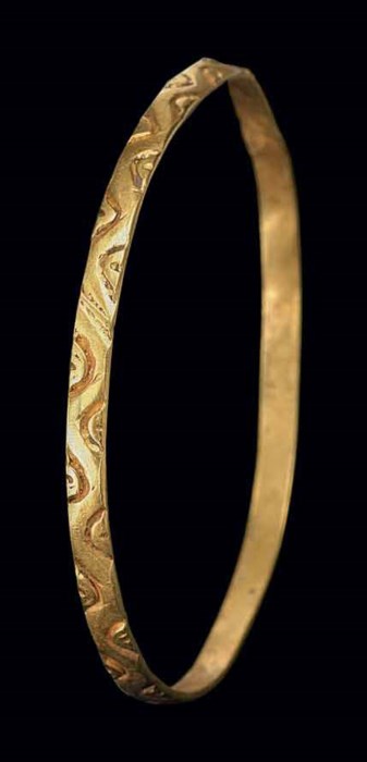 A ROMAN GOLD BRACELET , CIRCA 1ST CENTURY A.D. | Christie's
