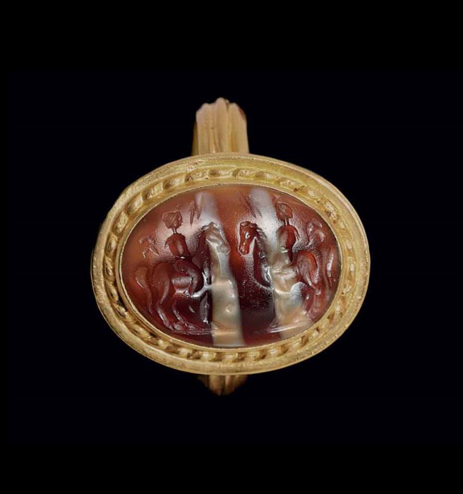 A ROMAN BANDED AGATE RINGSTONE , CIRCA 2ND CENTURY A.D. | Christie's