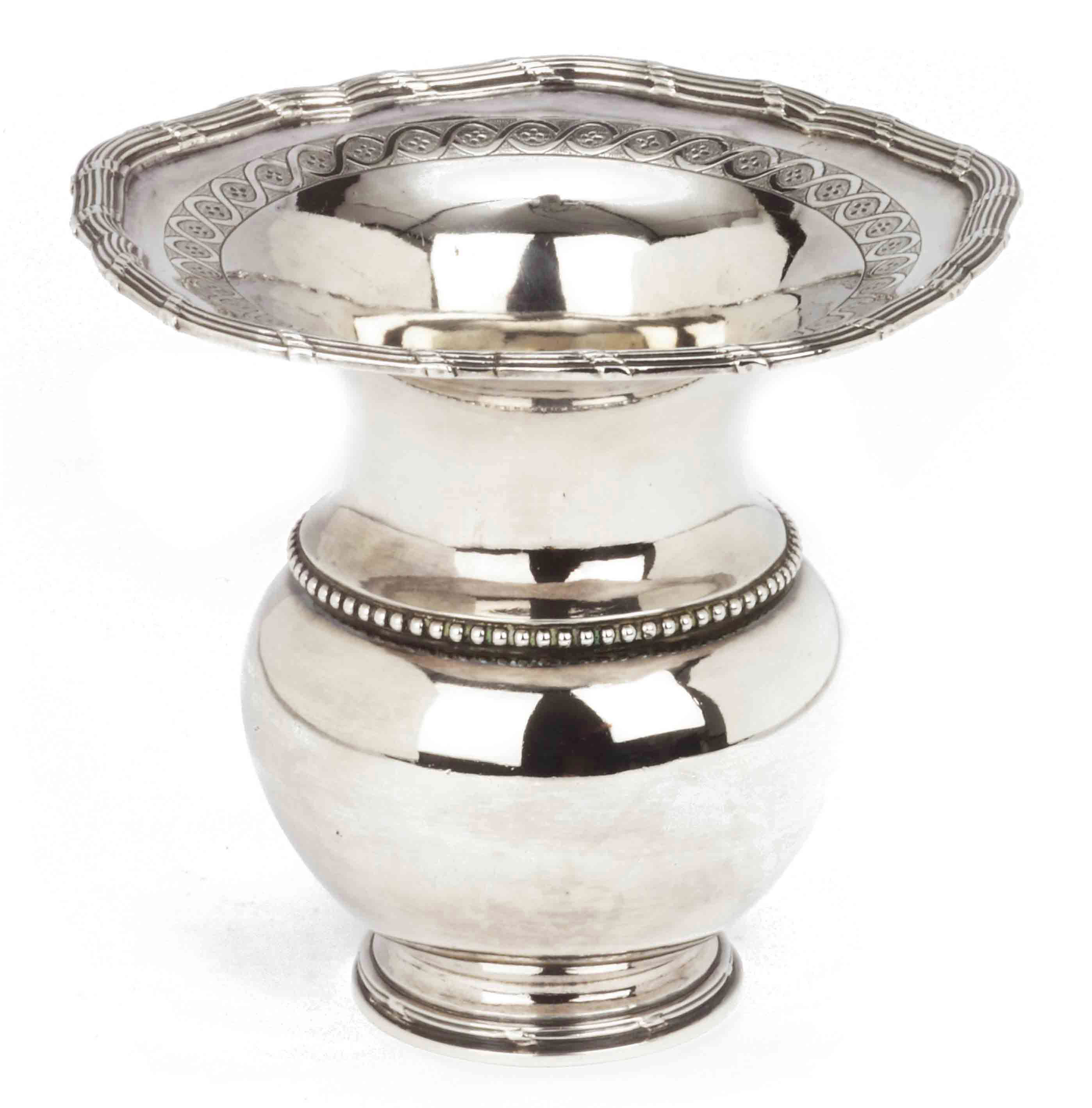 A Dutch Delft blue and white chinoiserie tazza , EARLY 18TH CENTURY ...