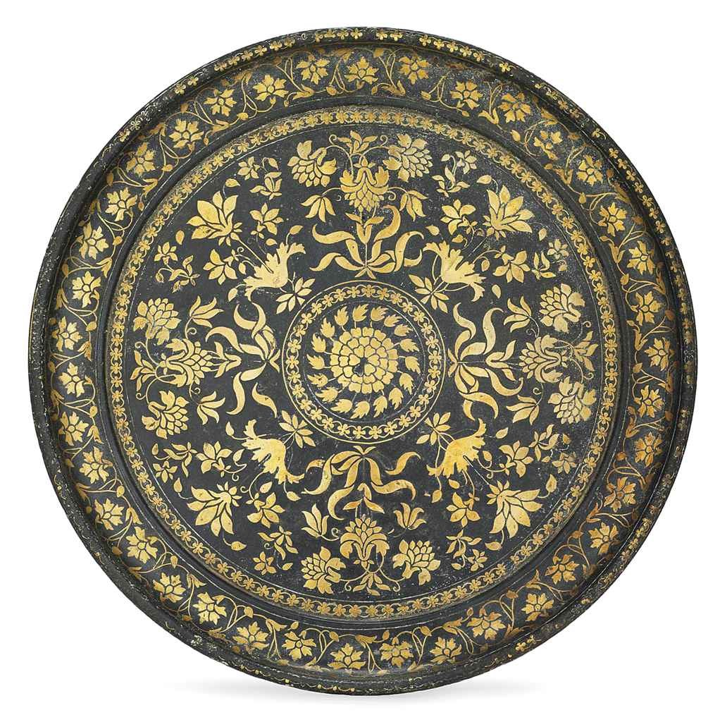 A BRASS-INLAID BIDRI DISH , BIDAR, CENTRAL INDIA, 17TH CENTURY | Christie's