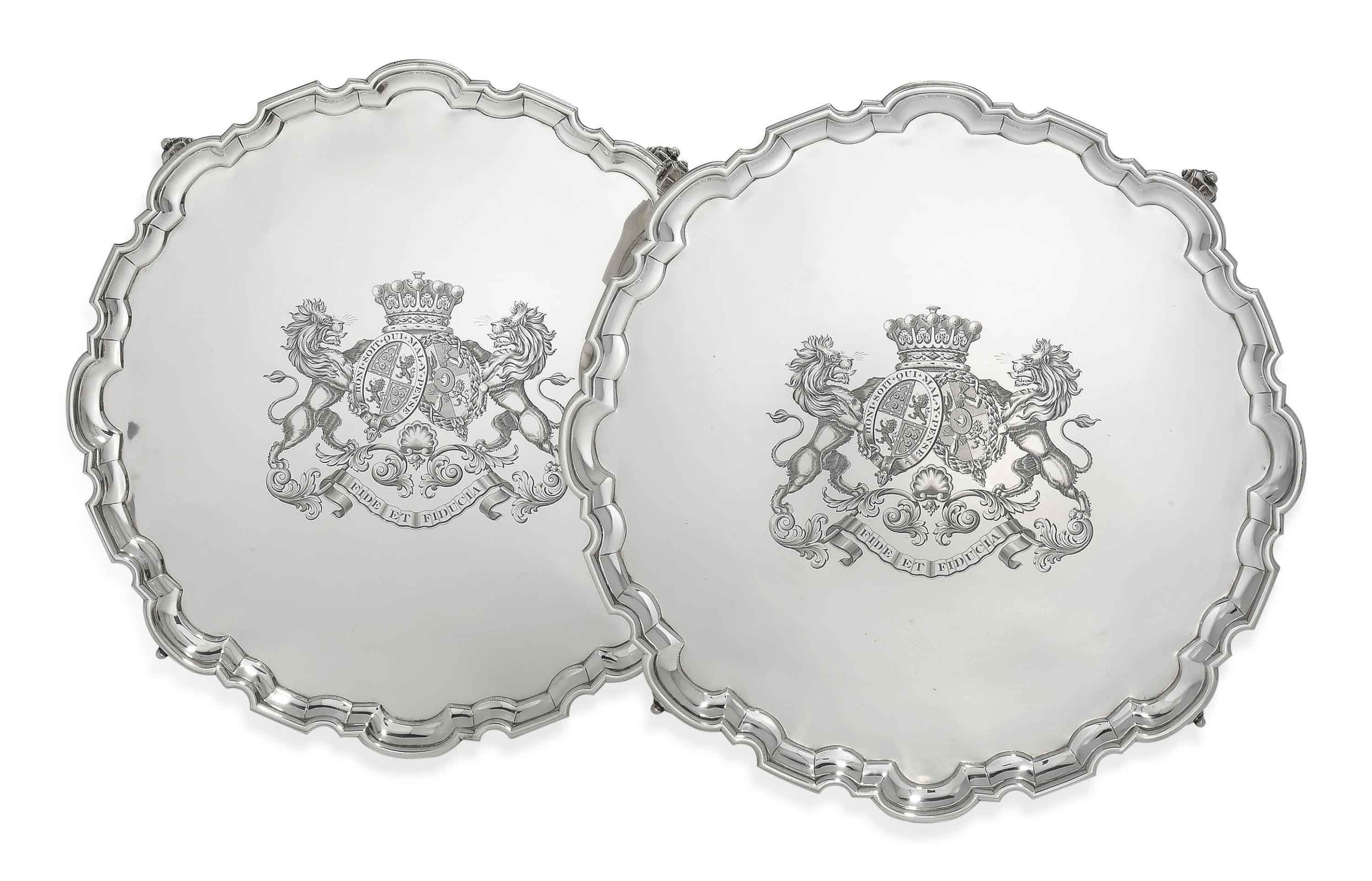 A VICTORIAN SILVER SMOKER'S COMPANION , MARK OF ROBERT HENNELL, LONDON ...