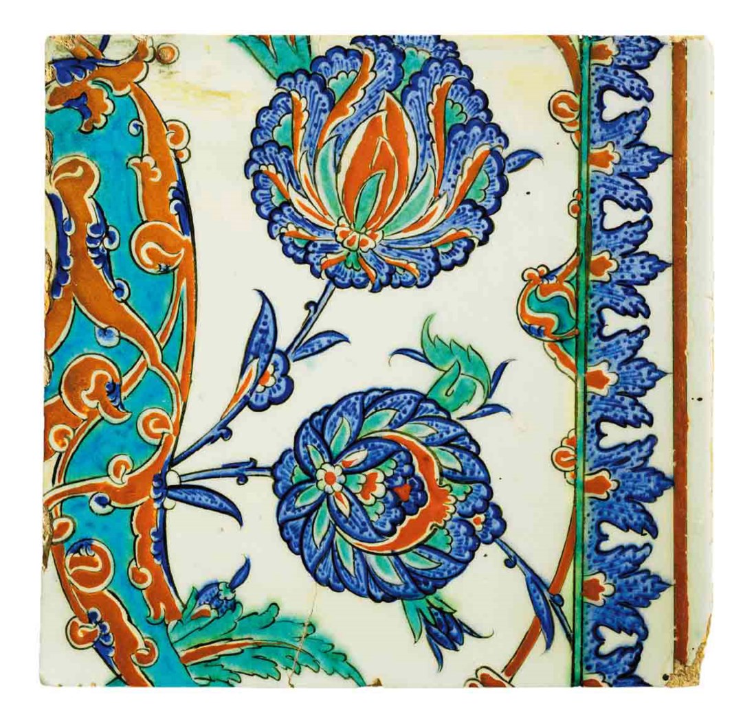 AN IZNIK POTTERY TILE , OTTOMAN TURKEY, CIRCA 1590 | Christie's