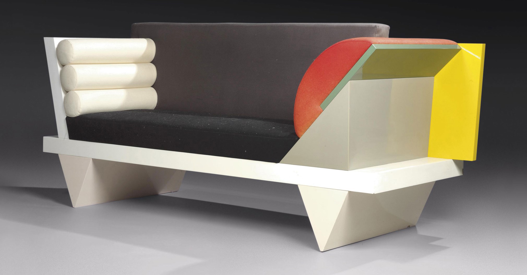 PETER SHIRE (B. 1947) , BIG SUR SETTEE, DESIGNED 1986 | Christie's