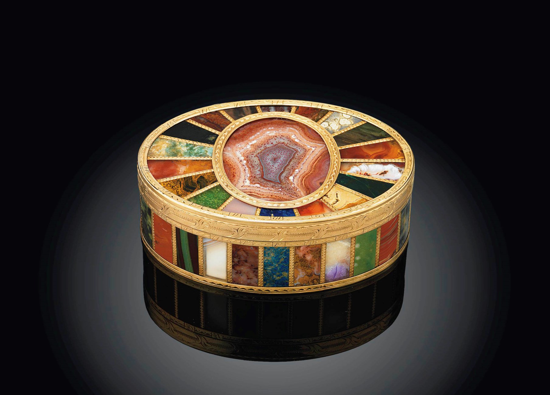 AN IMPORTANT SAXON GOLD-MOUNTED 'STEIN-CABINET' SNUFF-BOX , BY JOHANN ...