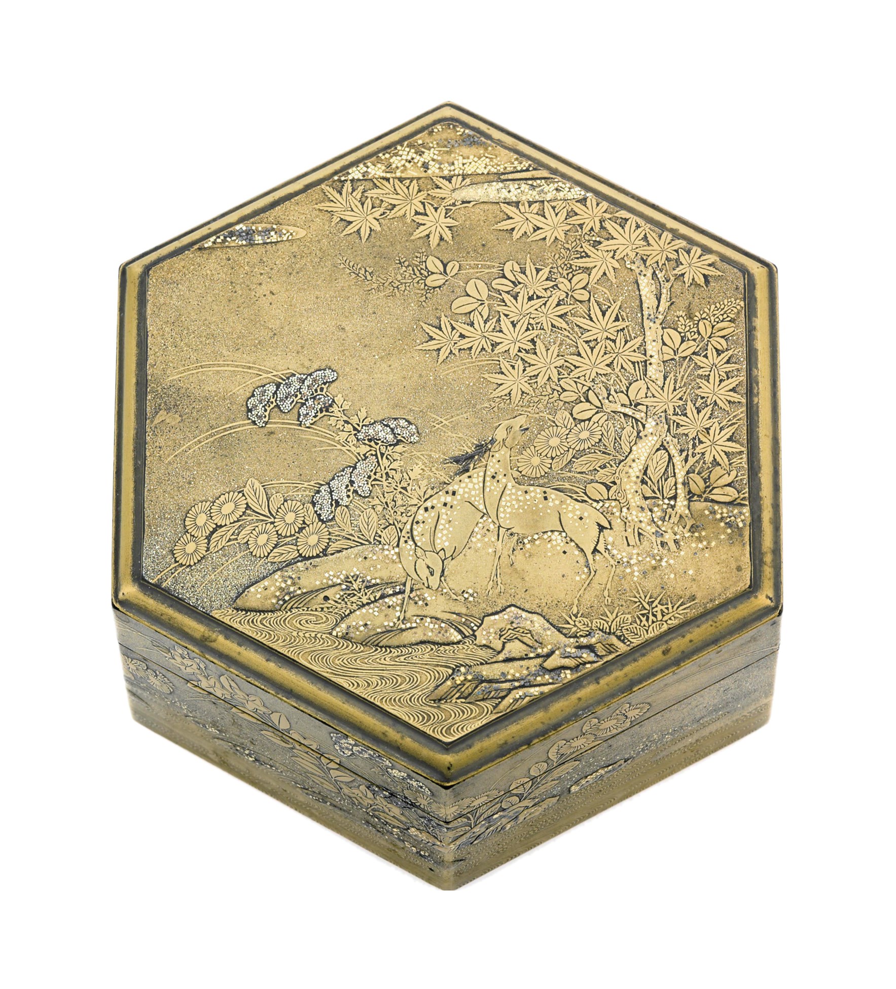 An Hexagonal Incense Box and Cover , EDO PERIOD (18TH CENTURY) | Christie's