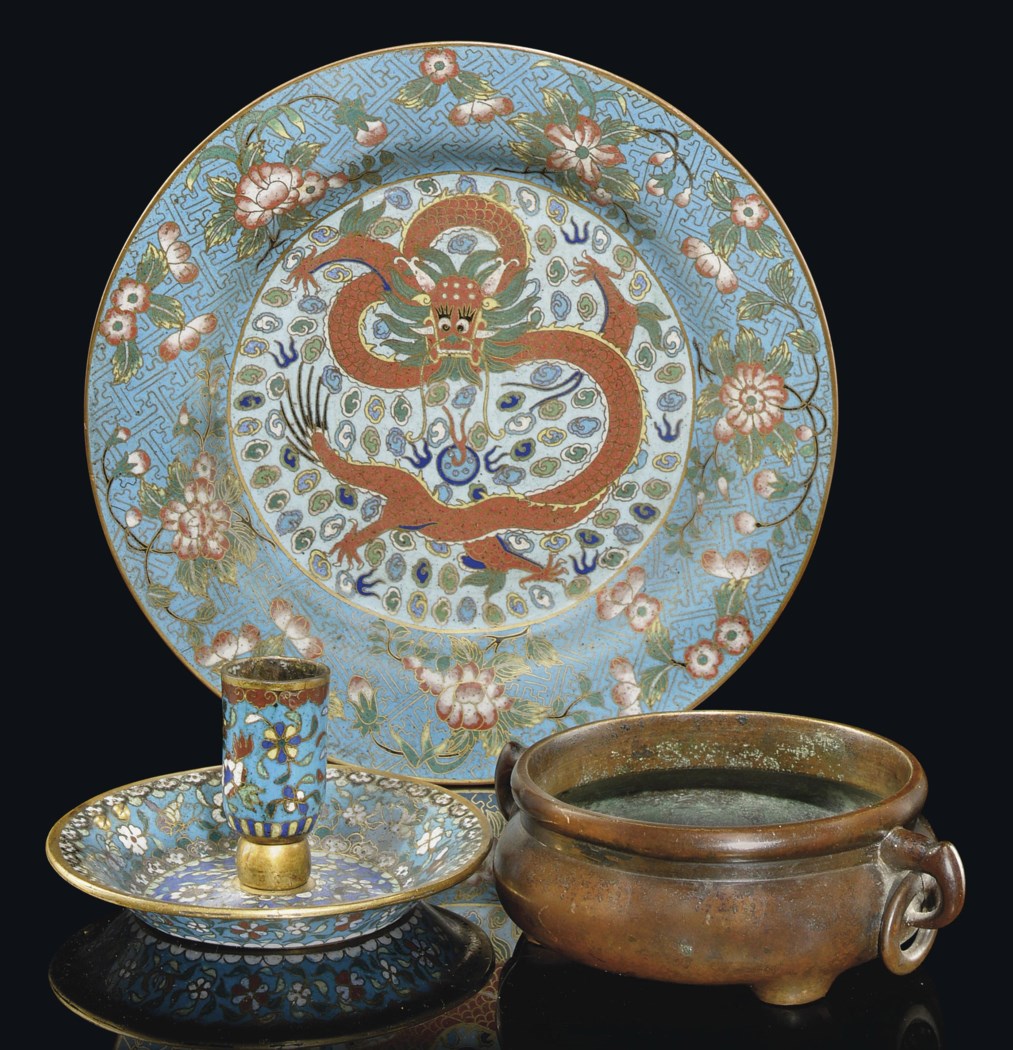 THREE CHINESE VESSELS , 17TH AND 19TH CENTURIES | Christie's