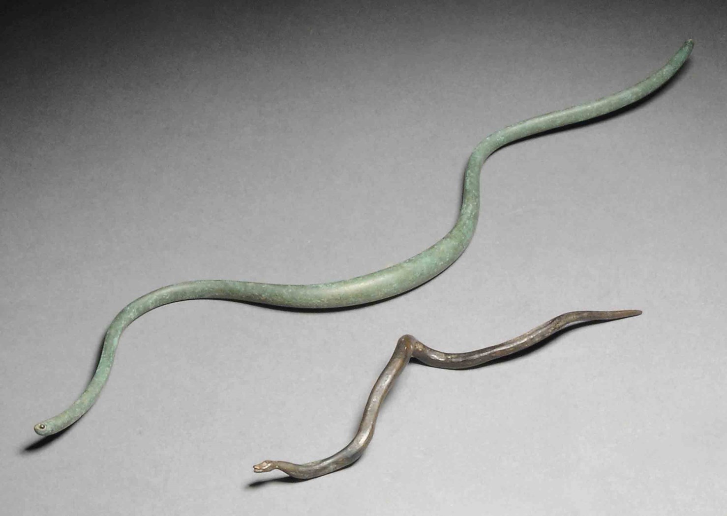 A ROMAN BRONZE SNAKE