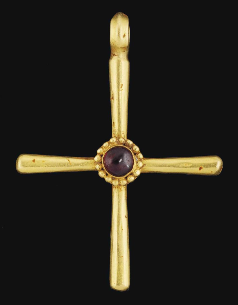 A BYZANTINE GOLD AND GARNET CROSS , CIRCA 6TH-7TH CENTURY A.D. | Christie's