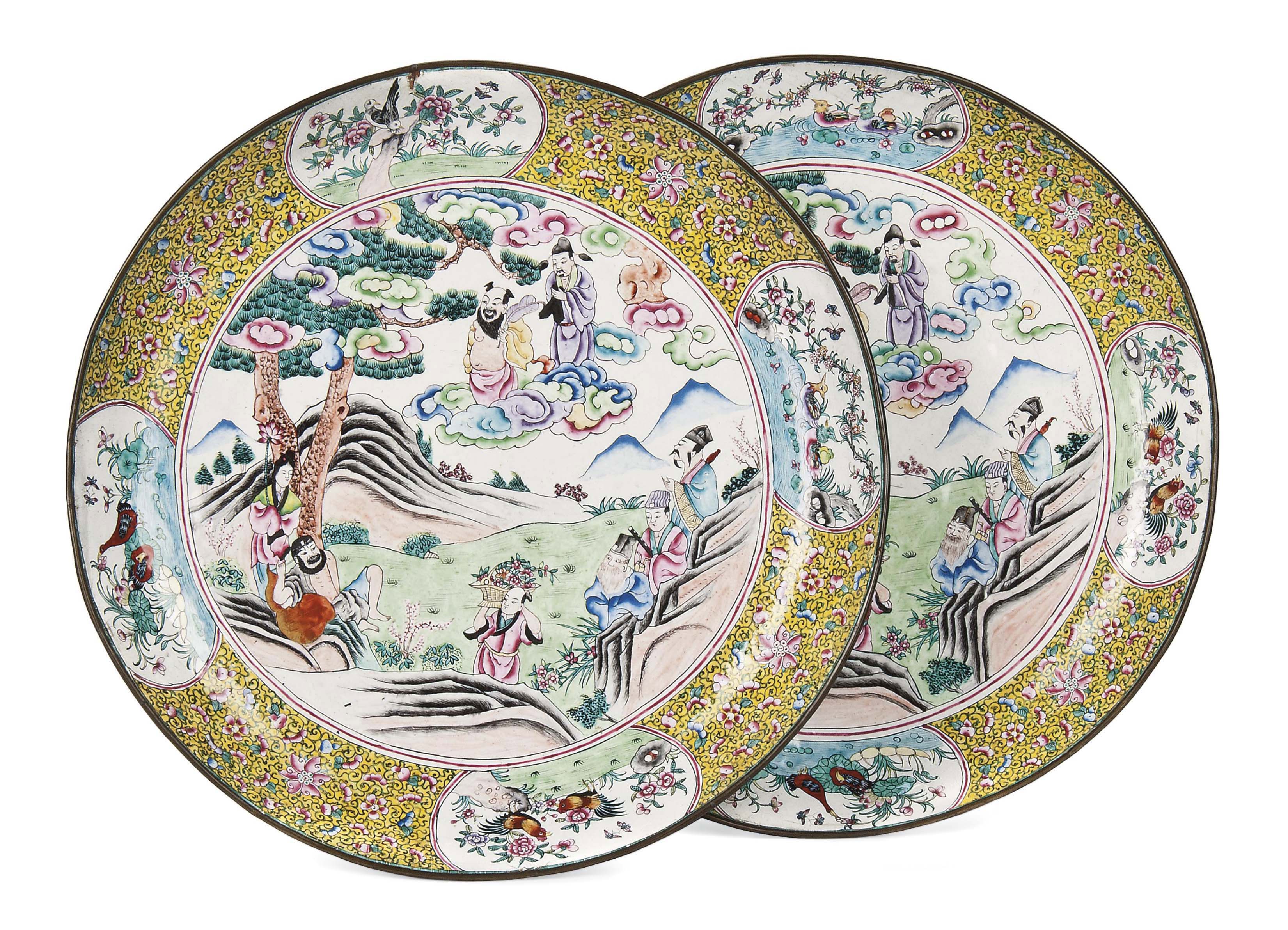 A PAIR OF LARGE CHINESE 'CANTON ENAMEL' DISHES , 19TH CENTURY | Christie's