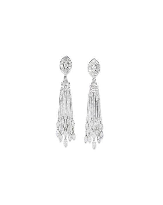 A PAIR OF DIAMOND EAR PENDANTS | Christie's