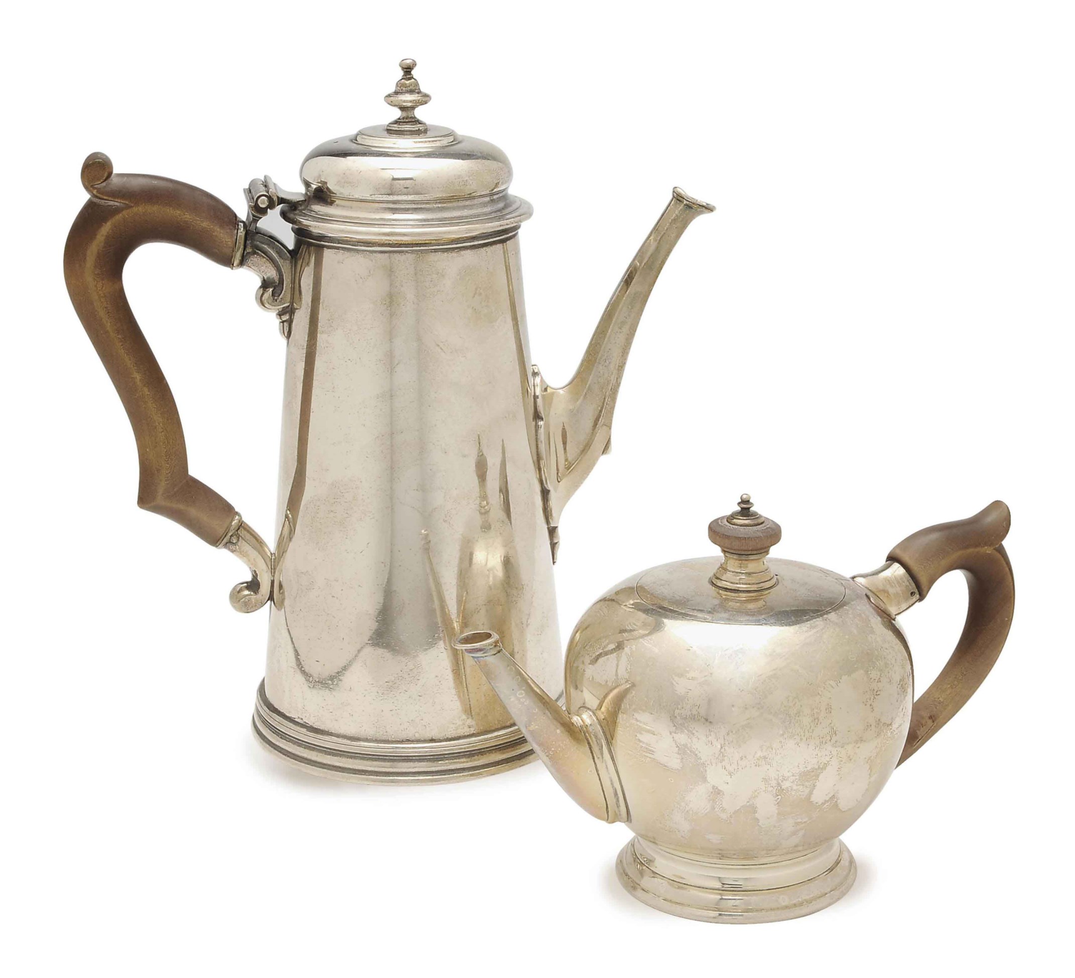 AN AMERICAN SILVER COFFEE POT WITH HINGED COVER AND A BULLET-FORM ...