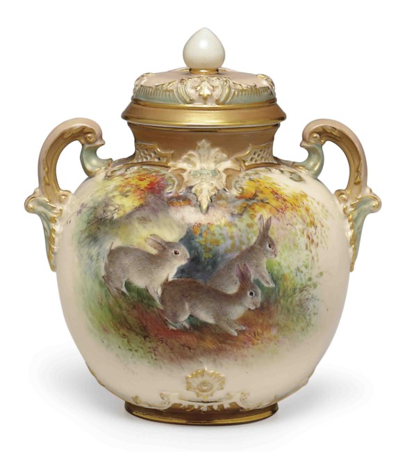 A ROYAL WORCESTER PORCELAIN POT-POURRI VASE AND COVER , DATE CYPHER FOR ...