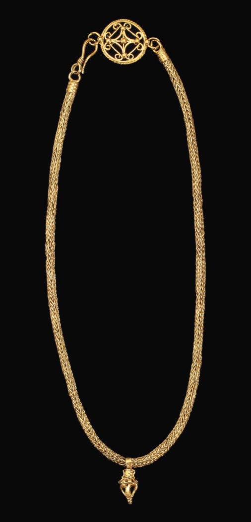 A ROMAN GOLD NECKLACE , CIRCA 3RD CENTURY A.D. | Christie's