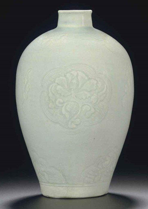 A RARE CARVED QINGBAI MEIPING , SOUTHERN SONG DYNASTY, 12TH CENTURY ...