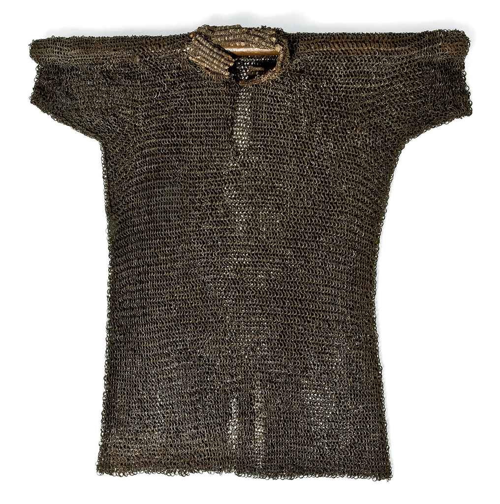 Cotte de mailles , XIXème siècle, travail probablement indien | Christie's