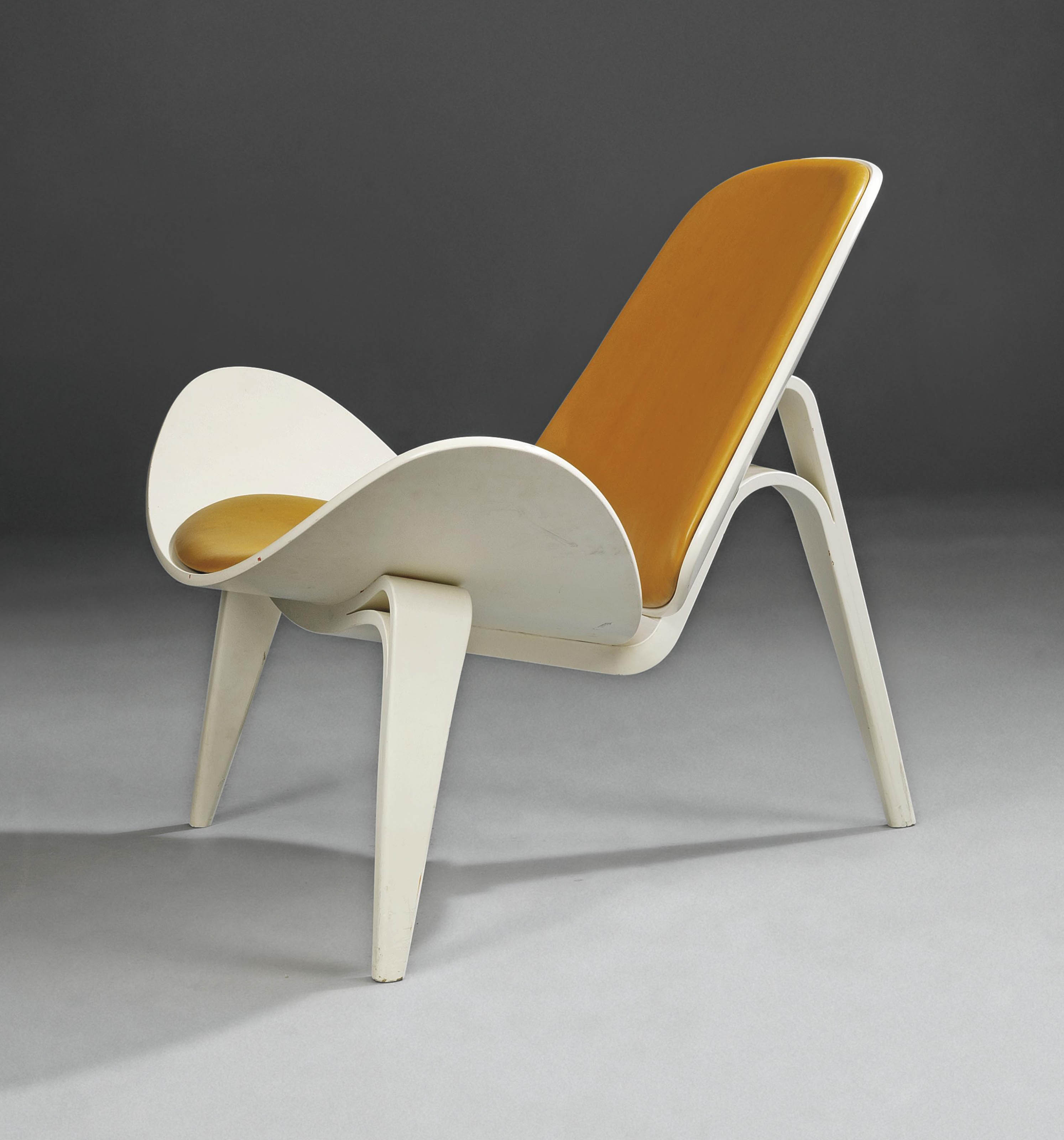 HANS WEGNER (1914-2007)