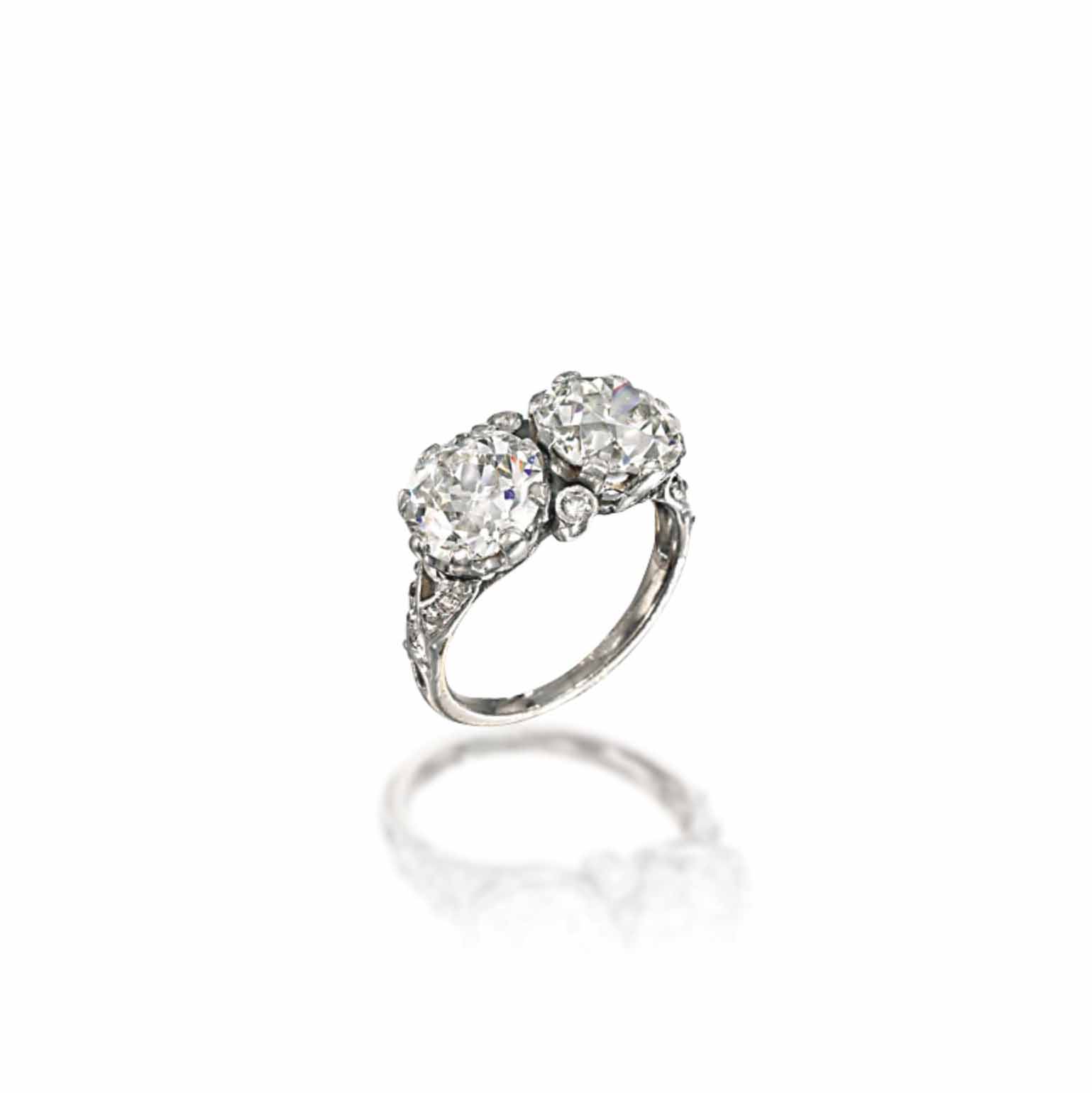 A TWO-STONE DIAMOND RING | Christie's