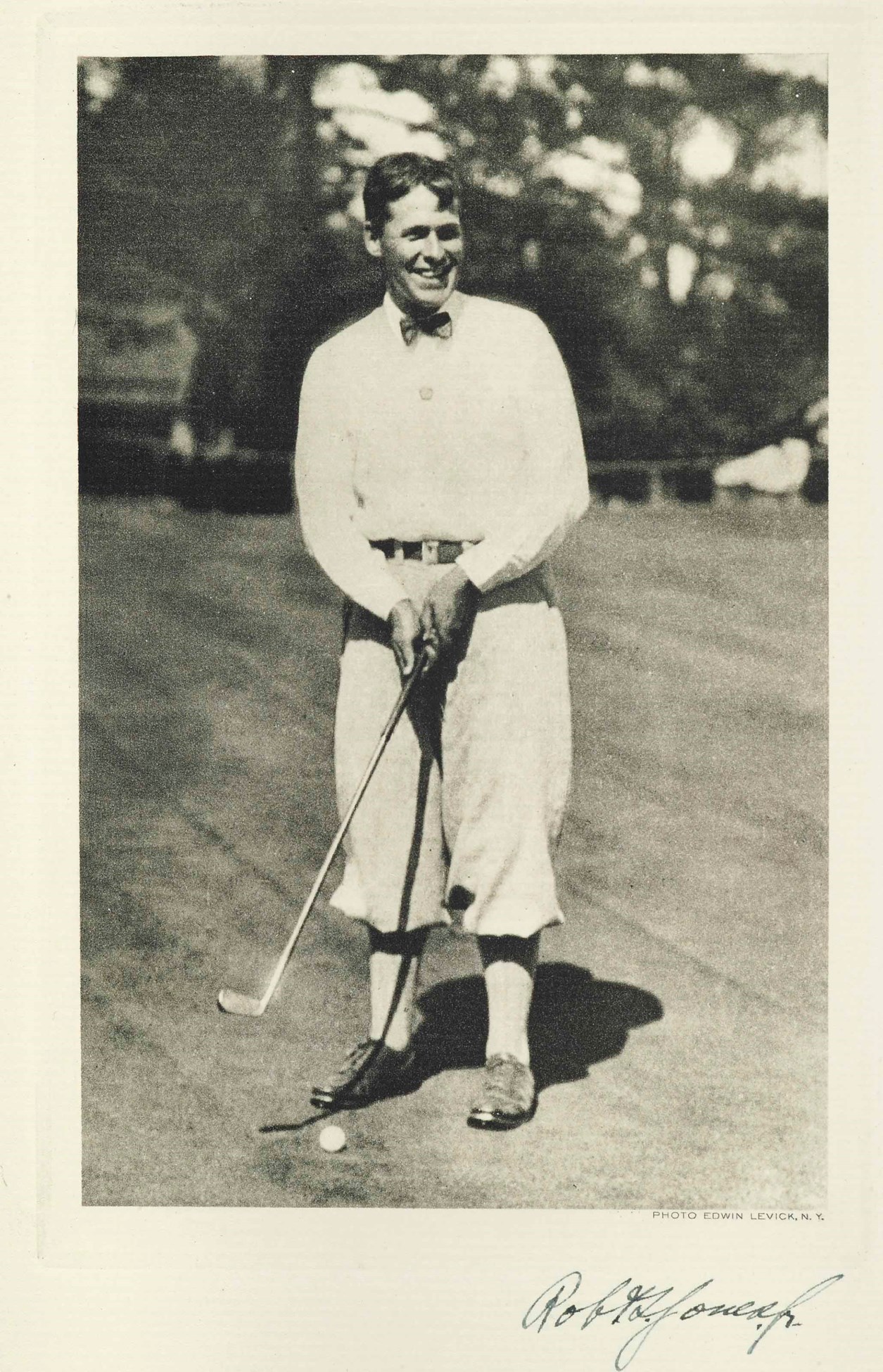 JONES, ROBERT TYRE ('BOBBY') & O.B. KEELER. DOWN THE FAIRWAY. THE GOLF ...