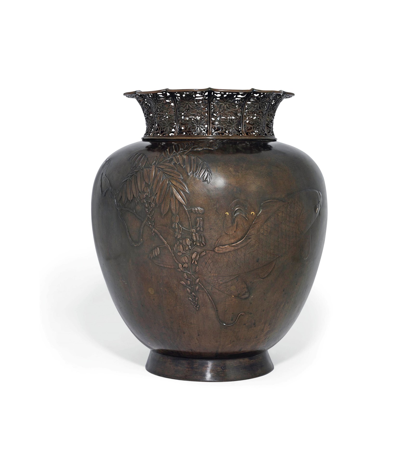 An Impressive Very Large Bronze Vase , MEIJI PERIOD (LATE 19TH CENTURY ...
