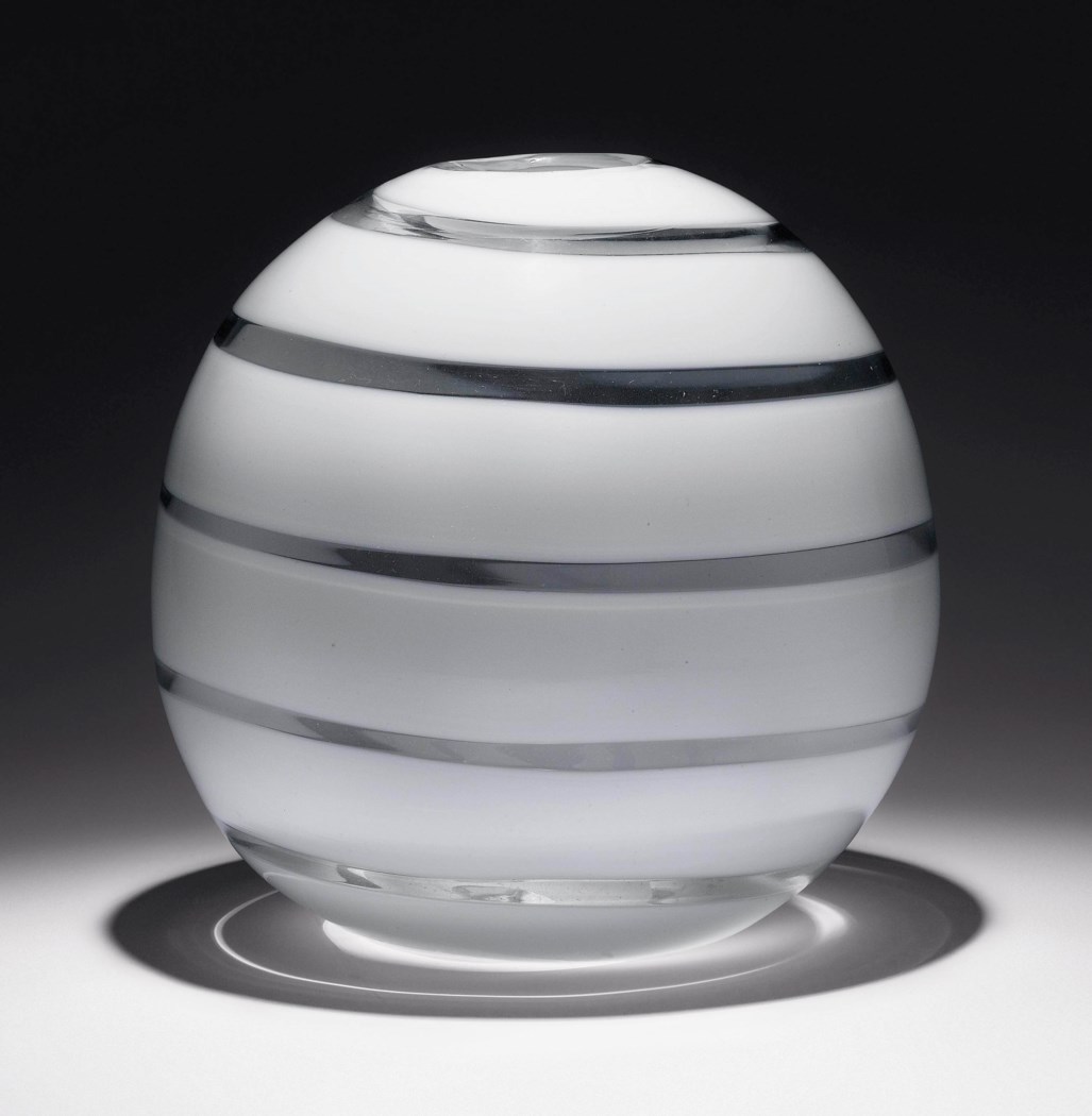 A CARLO SCARPA (1906-1978) GLASS VASE , CIRCA 1938 | Christie's