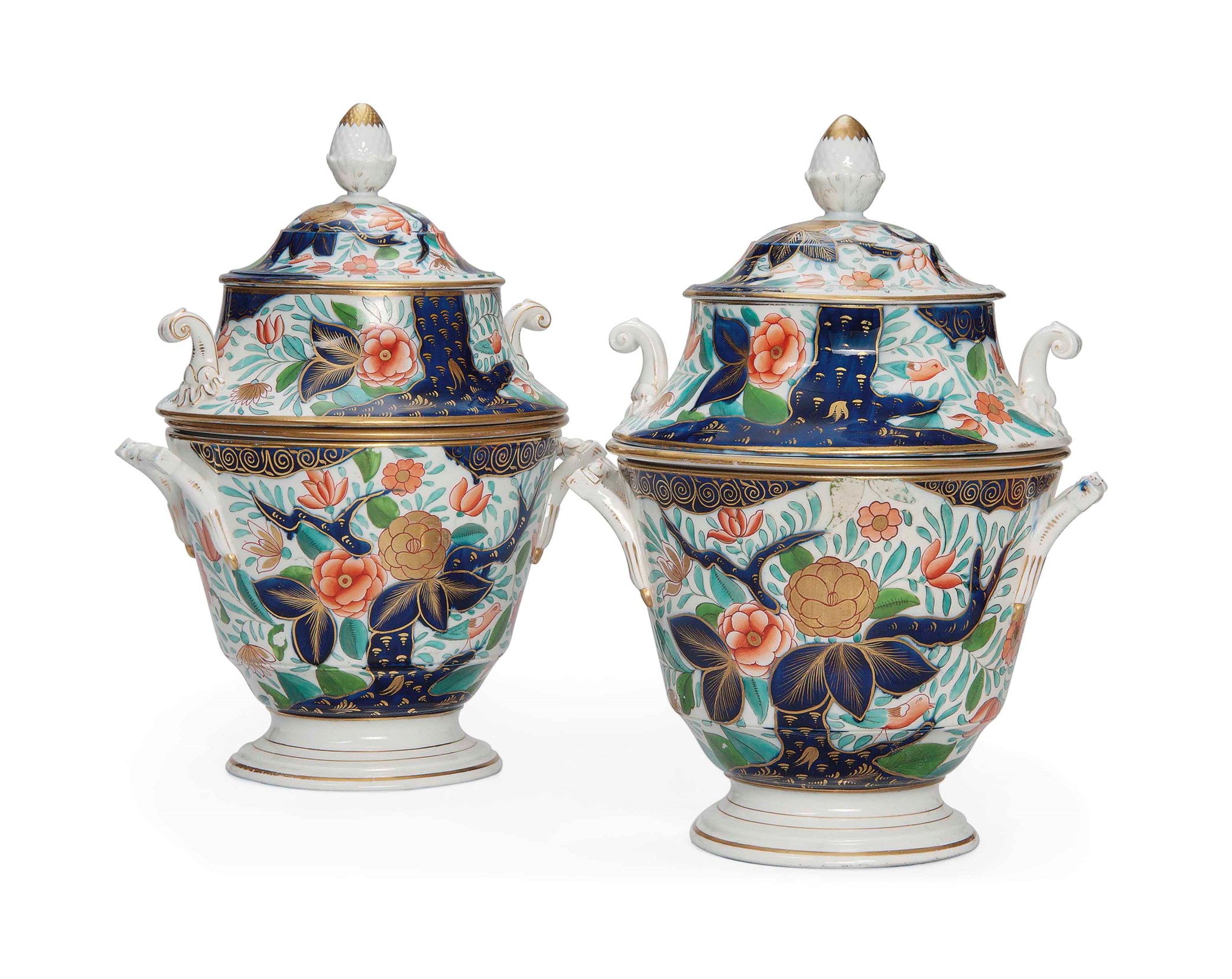 A PAIR OF ENGLISH PORCELAIN IMARI PATTERN ICE-PAILS, COVERS AND LINERS ...