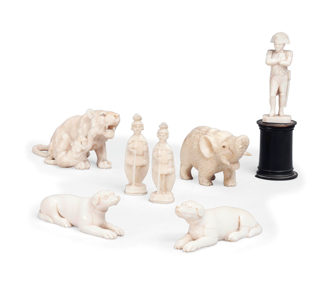 A COLLECTION OF IVORY FIGURES AND ANIMALS