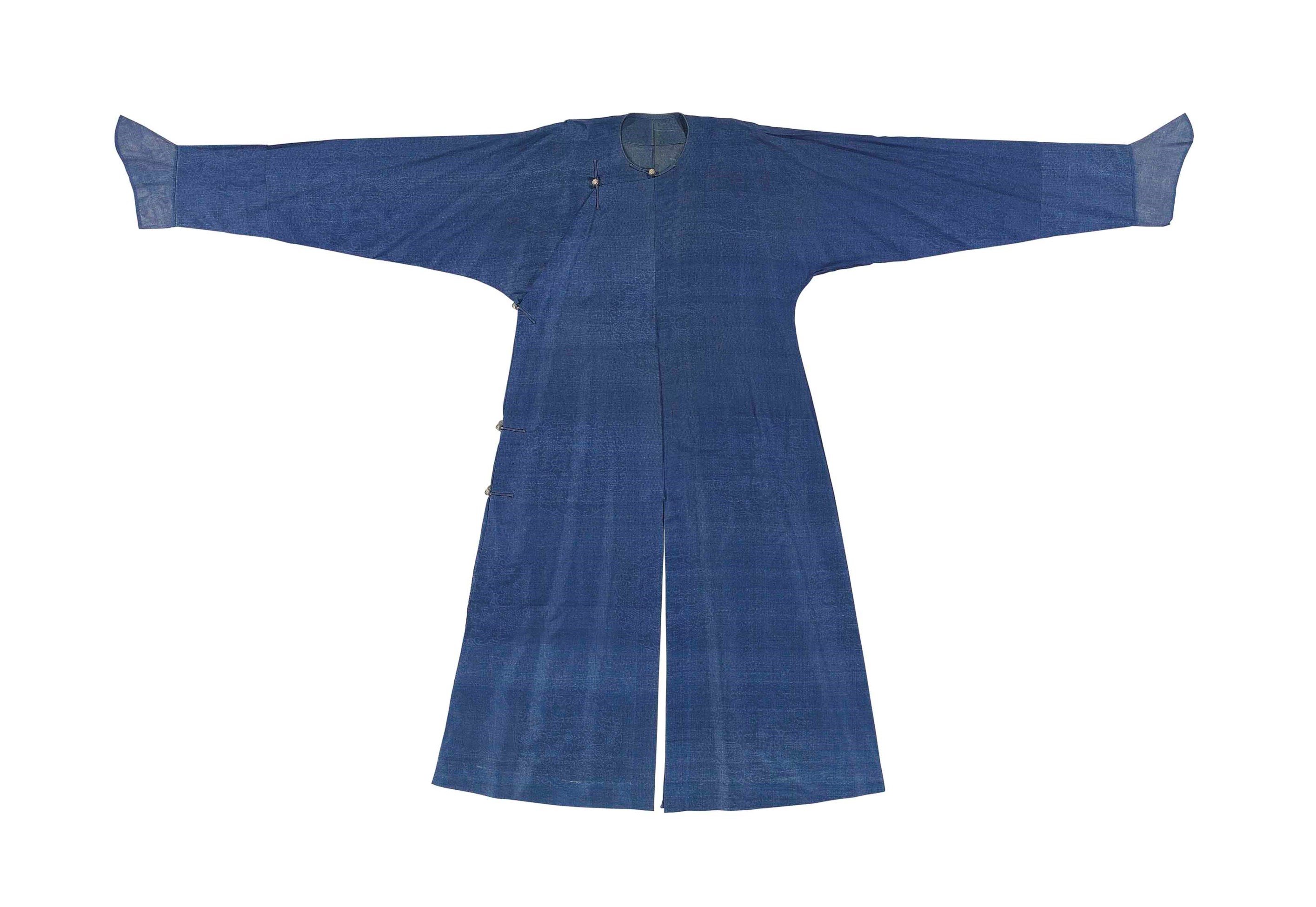 A CHINESE BLUE SUMMER WEAVE SCHOLAR'S ROBE , LATE 19TH CENTURY | Christie's