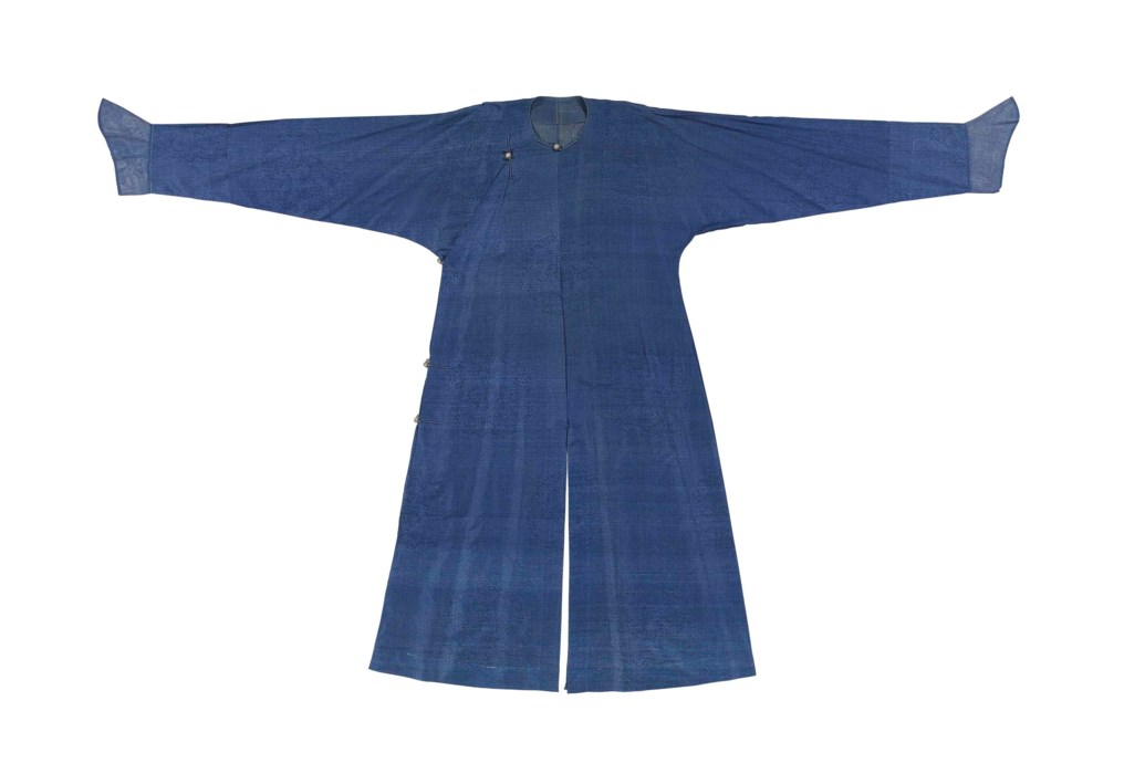 A CHINESE BLUE SUMMER WEAVE SCHOLAR'S ROBE , LATE 19TH CENTURY | Christie's