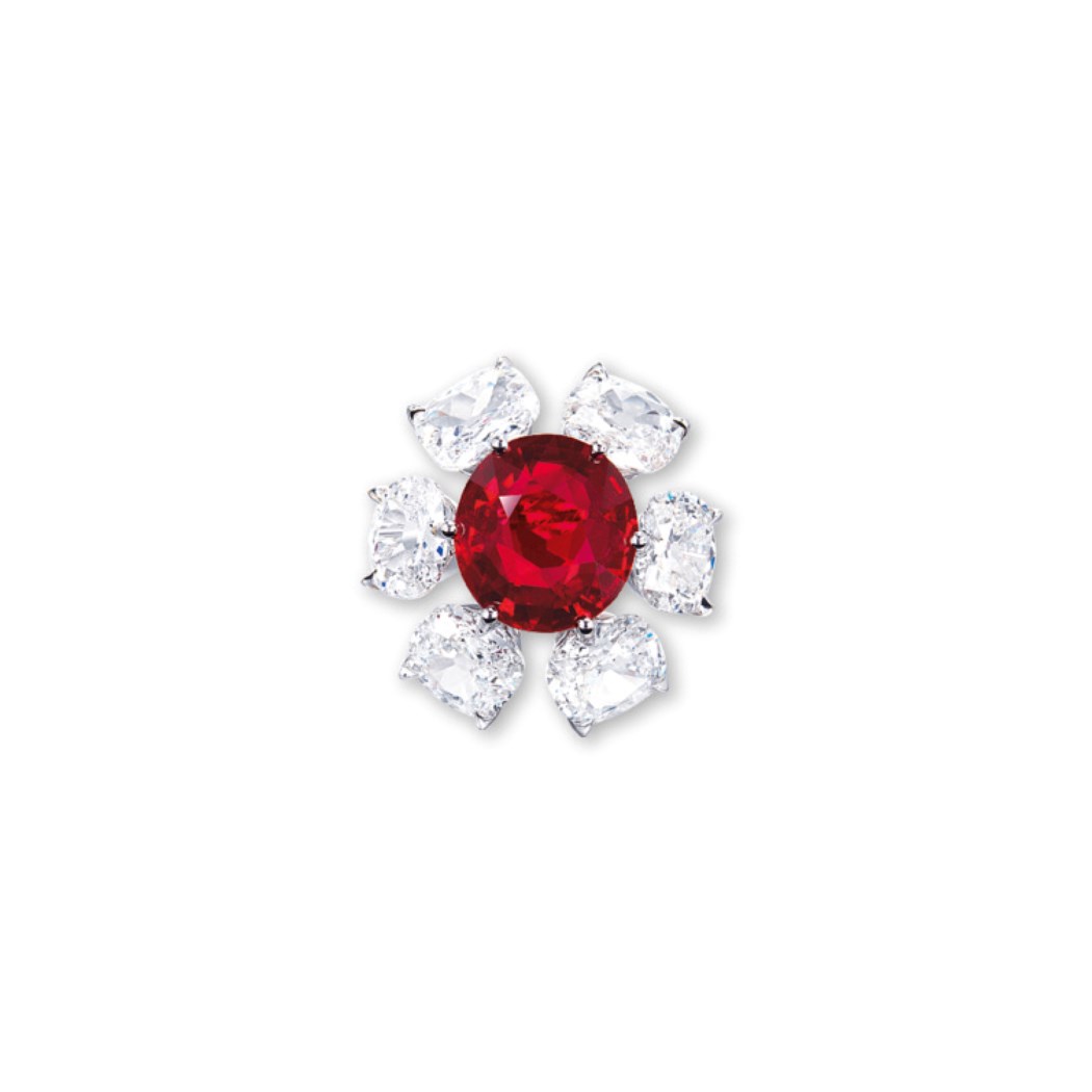 A SUPERB RUBY AND DIAMOND RING, BY ETCETERA