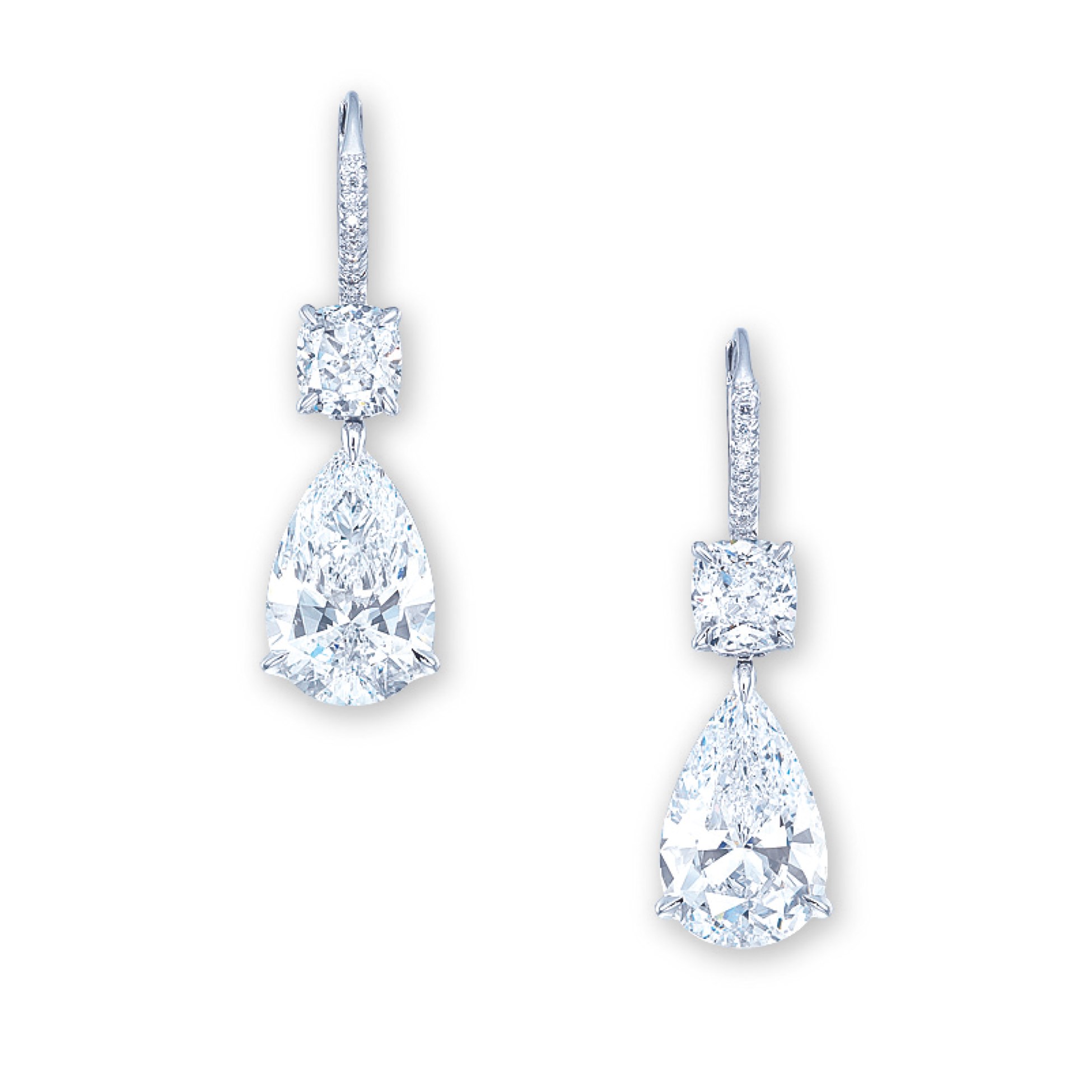 A PAIR OF DIAMOND EAR PENDANTS | Christie's