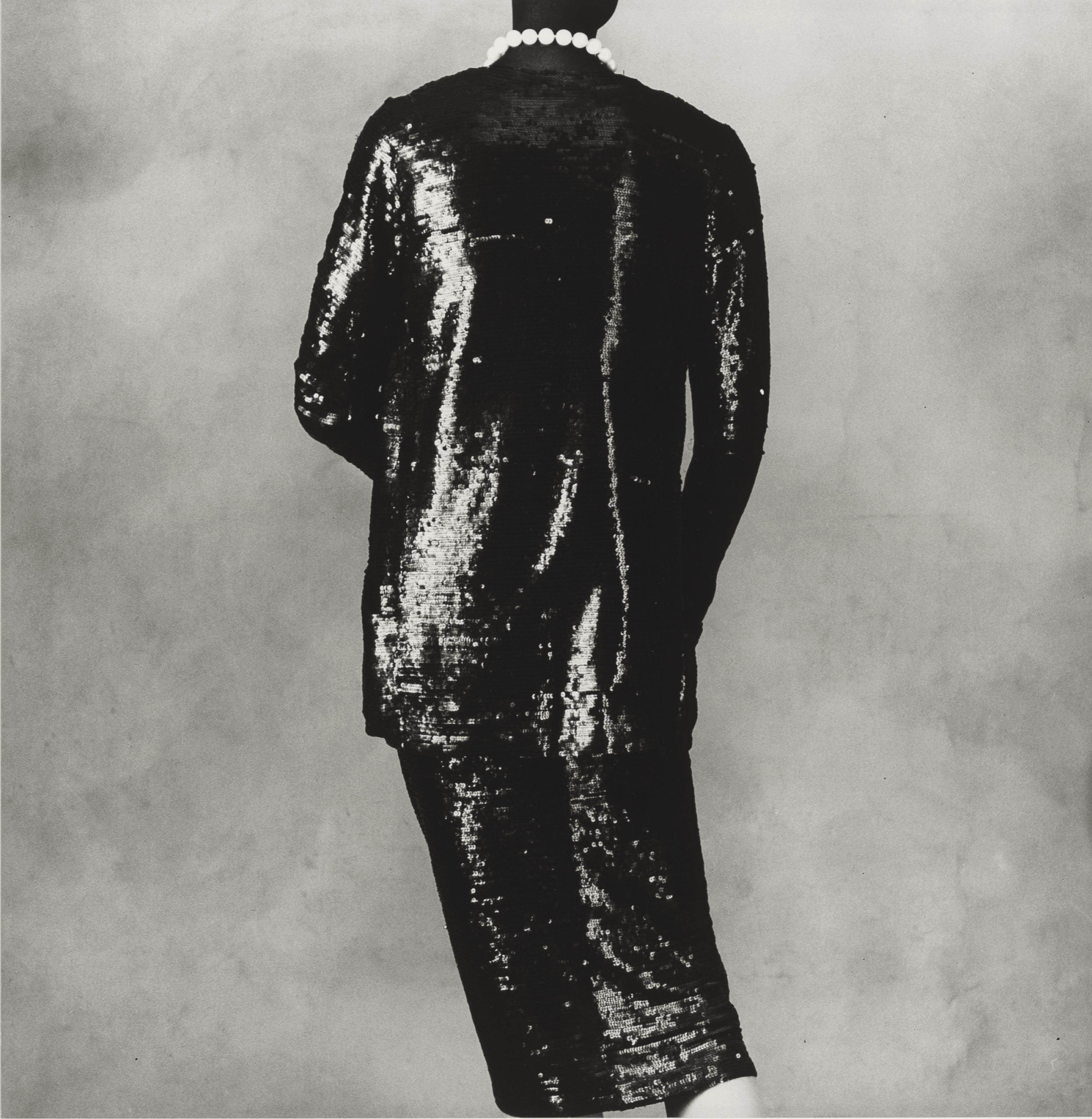 IRVING PENN (1917-2009)