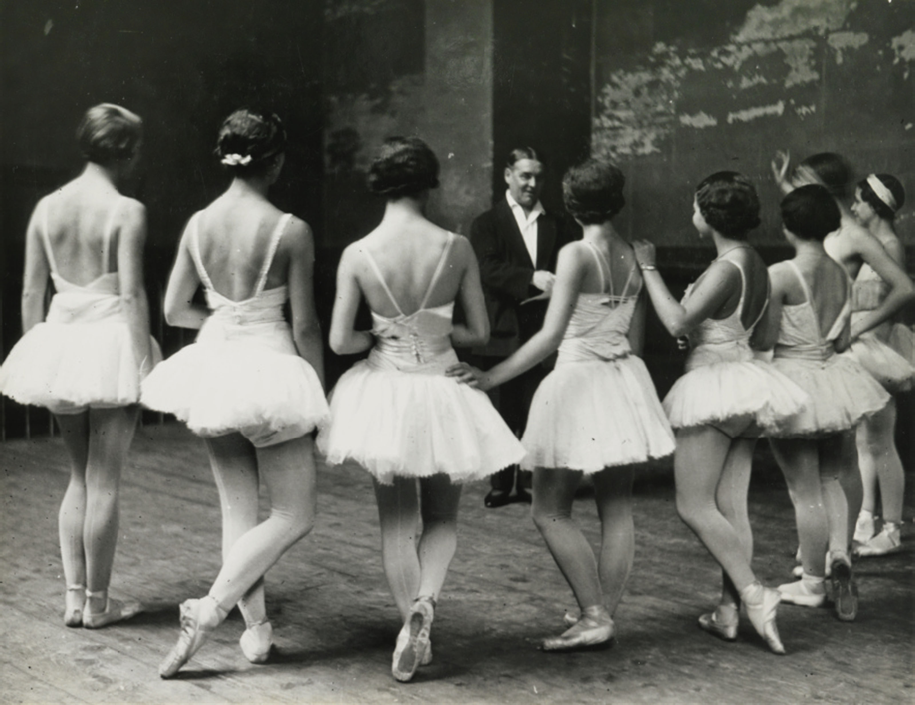 Charles Robert Knight (1874-1953) , Woolly Mammoth | Christie's