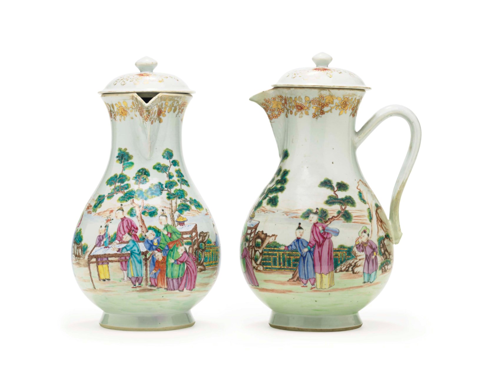 A LARGE PAIR OF CHINESE EXPORT FAMILLE ROSE JUGS AND COVERS