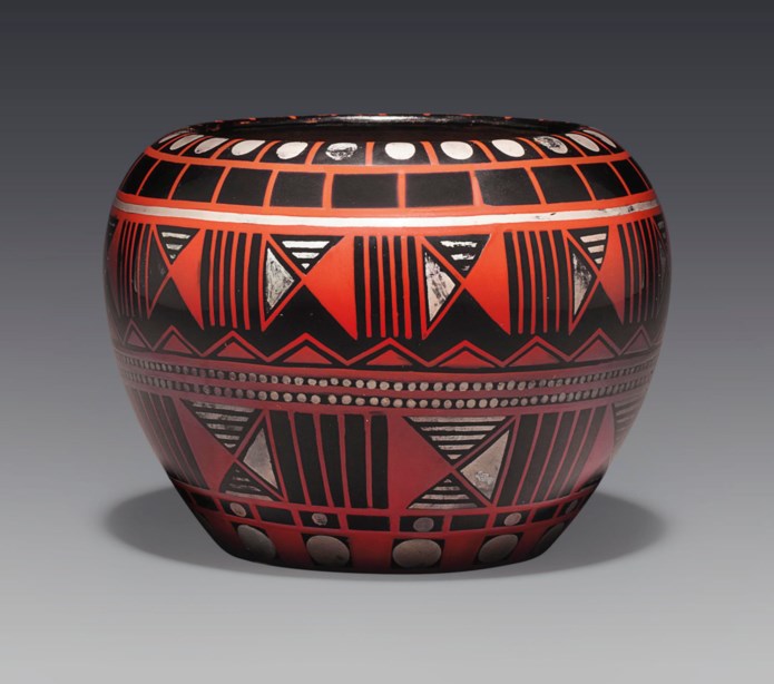 JEAN DUNAND (1877-1942) , A VASE, CIRCA 1925 | Christie's