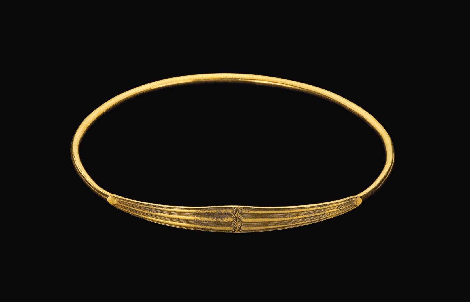 A SCYTHIAN GOLD TORQUE , CIRCA 5TH CENTURY B.C. | Christie's