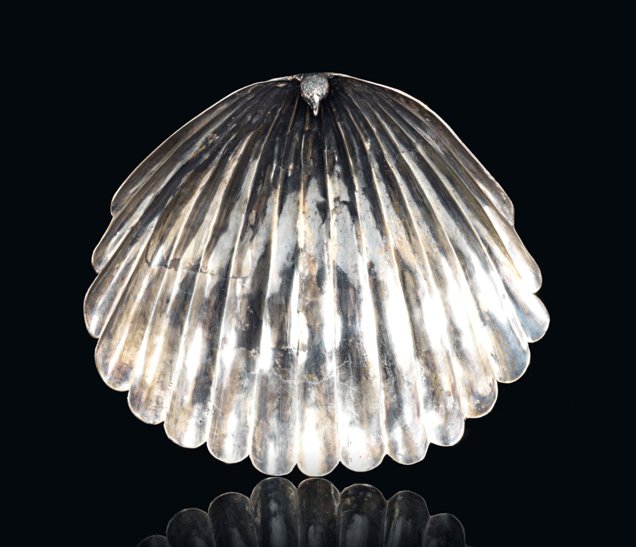 A ROMAN SILVER SHELL-SHAPED DISH , CIRCA 3RD CENTURY A.D. | Christie's