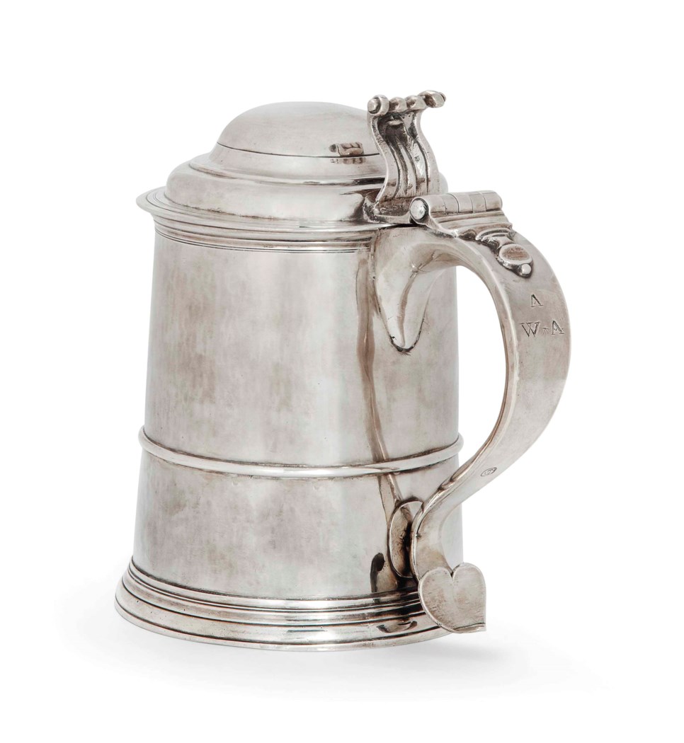 A GEORGE I SILVER TANKARD , MARK OF GEORGE WICKES, LONDON, 1724 ...