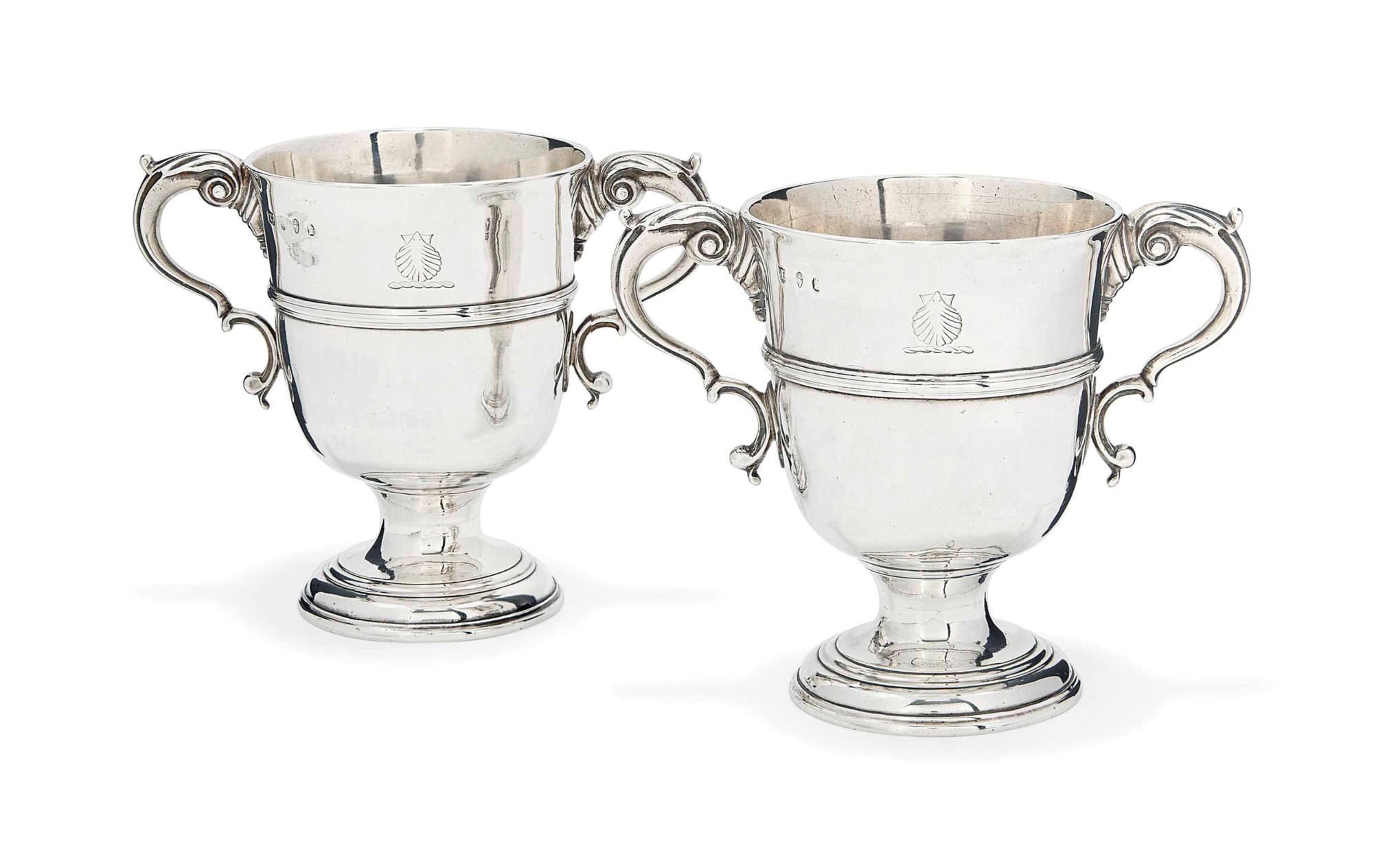 A PAIR OF GEORGE III IRISH SILVER TWO-HANDLED CUPS , MARK OF THOMAS ...