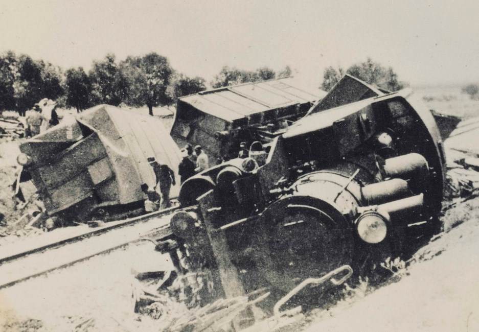 PALESTINE -- THE ARAB REVOLT -- [Photograph album]. [Palestine: 1938 ...
