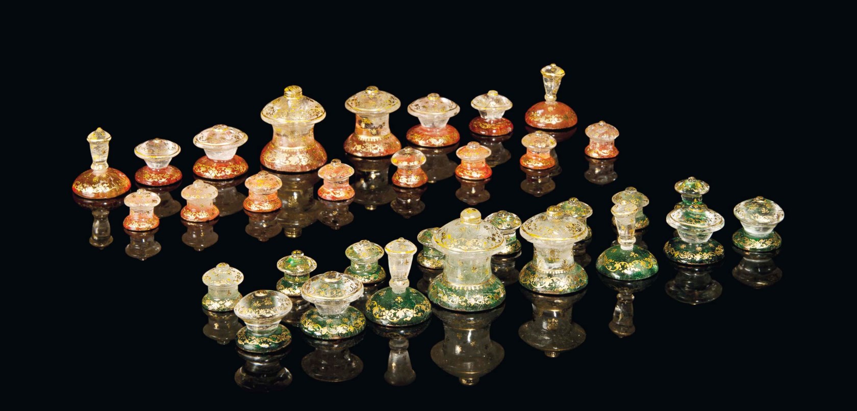 AN INDIAN GILT-HEIGHTENED ROCK CRYSTAL CHESS SET, 20TH CENTURY | Christie's