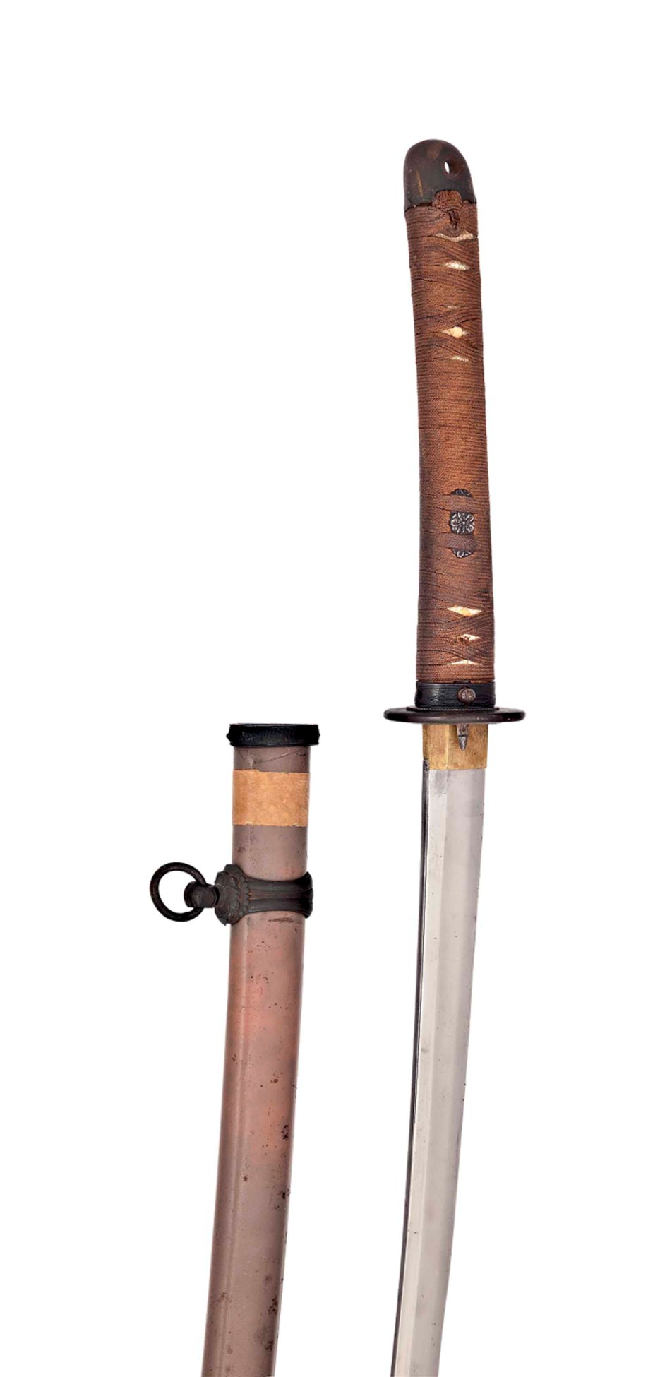 A JAPANESE OFFICER'S SWORD (GUNTO), SIGNED KATSU-MASA, LATE WARTIME ...