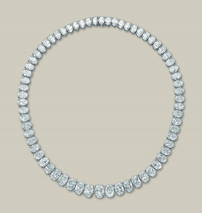 A DIAMOND RIVIÈRE NECKLACE | Christie's