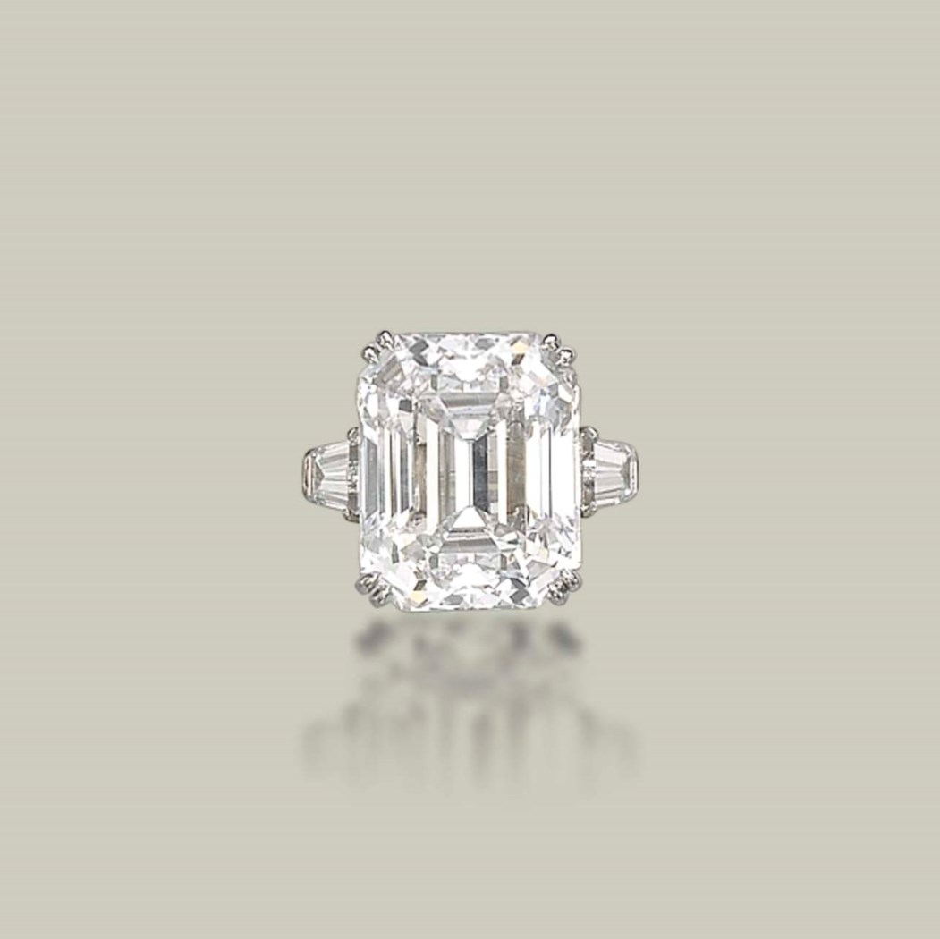 A DIAMOND RING, BY HARRY WINSTON | Christie's