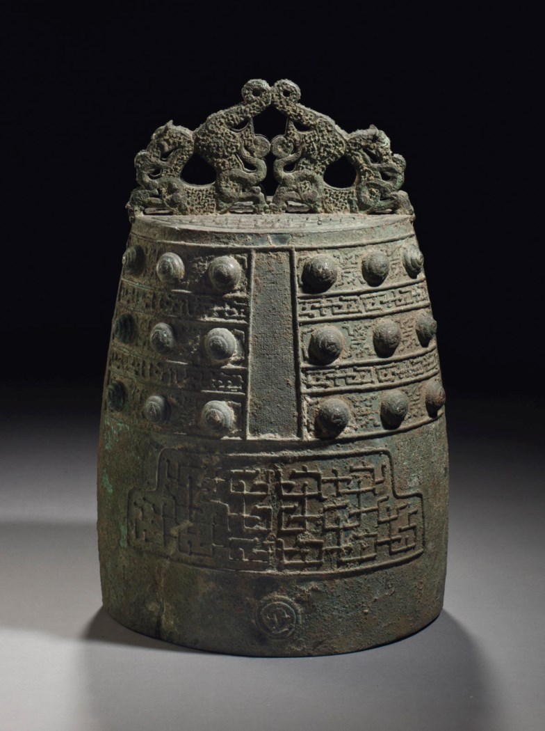 A RARE LARGE BRONZE BELL, BO ZHONG , LATE SPRING AND AUTUMN PERIOD, 6TH ...